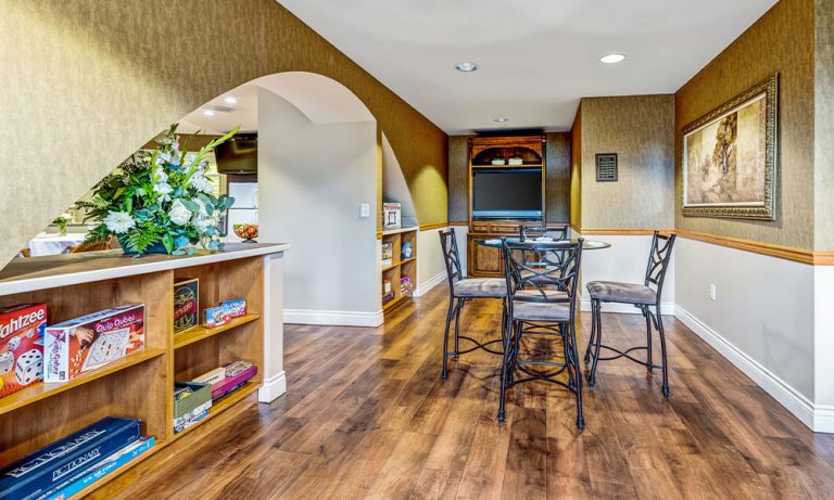 Careers at Miramont Pointe | Senior Living Community | Clackamas, OR